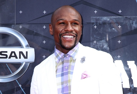 Are Floyd Mayweather Beard Transplant Rumours True? | Longevita Hair ...