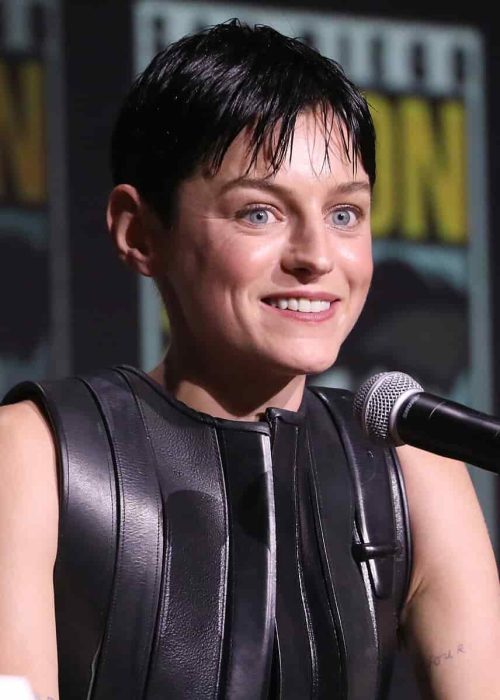 21 Bald Female Celebrities: From Jada Smith To Joey King